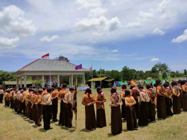 Tutup Jambore Ranting, Ketua Kwarran Binawidya Minta Peserta Terus ...